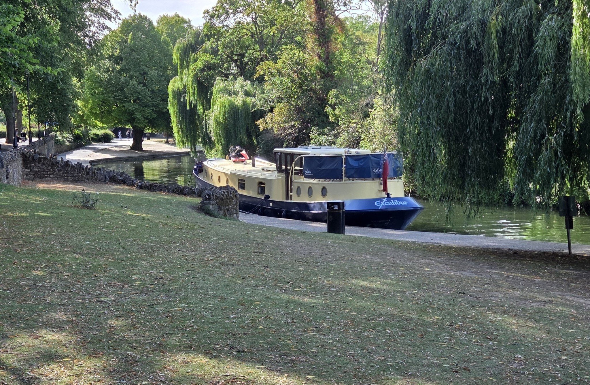 River Thames Activities – Excalibur on the Thames – I Love Windsor CIC ...